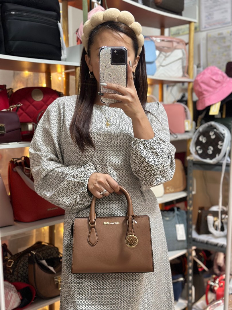 Mk sheila small satchel, Luxury, Bags & Wallets on Carousell