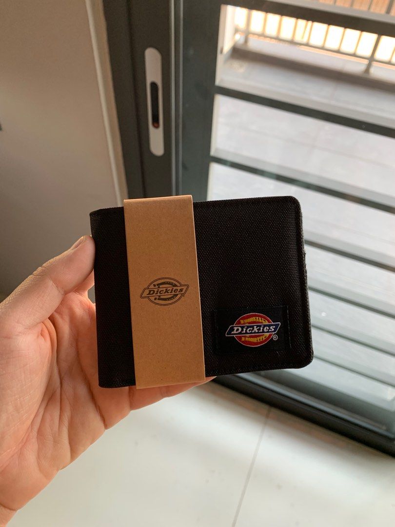 Original Dickies Men Wallet, Men's Fashion, Watches & Accessories ...