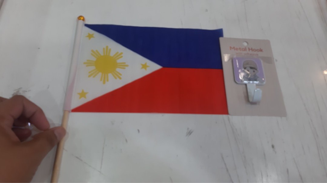 Philippine flaglets 13x21, Hobbies & Toys, Toys & Games on Carousell