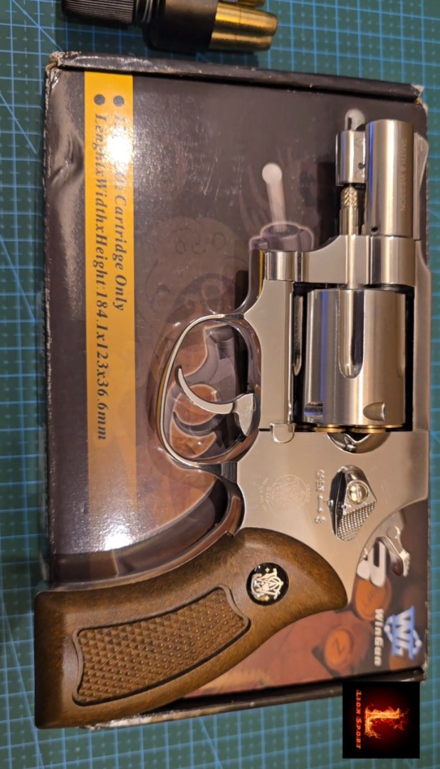 REVOLVER S&W 733, Olah Raga, Perlengkapan Olahraga Lainnya di Carousell