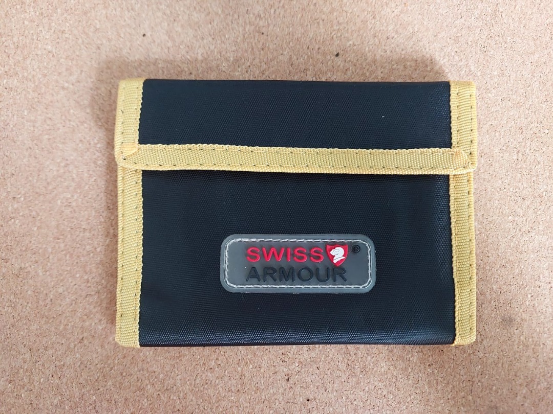 Swiss Armour Students Bifold Wallet, Men's Fashion, Watches ...