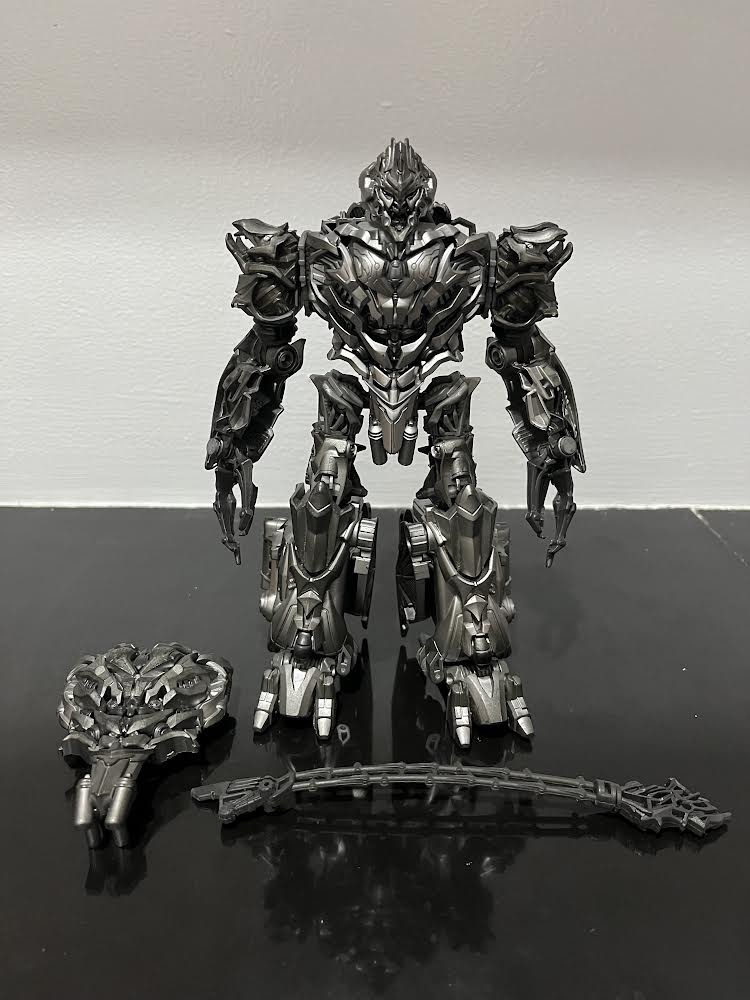 Transformers Studio Series 54 Megatron w/ chest piece, Hobbies & Toys ...