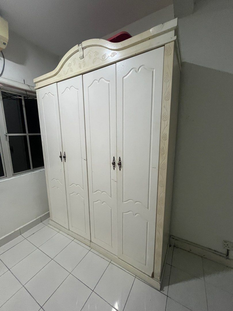 Wardrobes Almari Cabinet, Furniture & Home Living, Furniture, Shelves ...