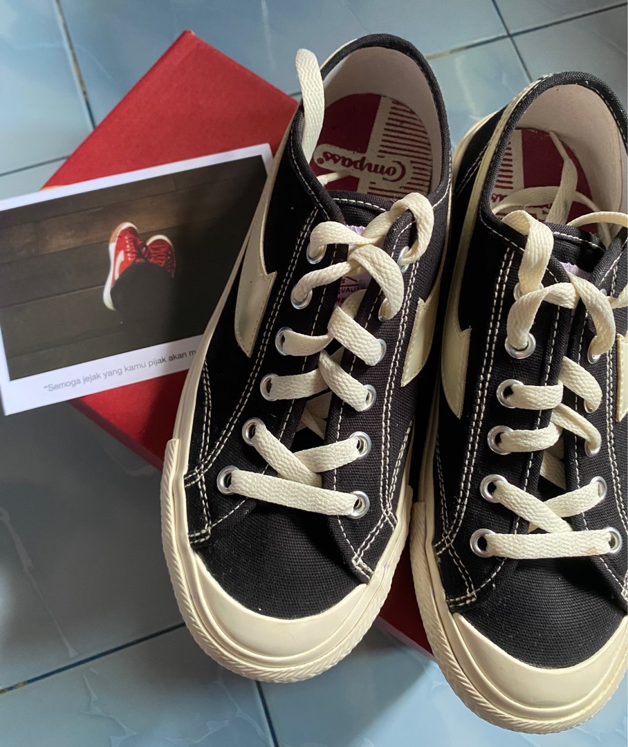 COMPASS GAZELLE LOW BLACK & WHITE SNEAKER, Women's Fashion, Footwear ...