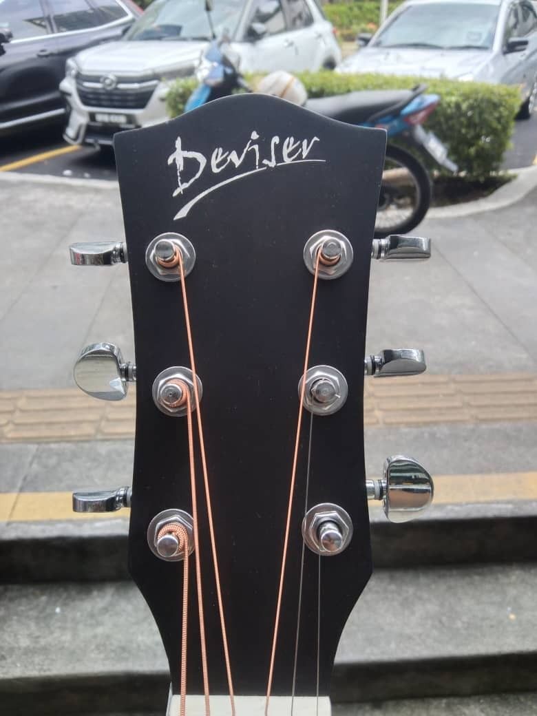 Deviser Guitar acoustic, Hobbies & Toys, Music & Media, Musical Instruments on Carousell