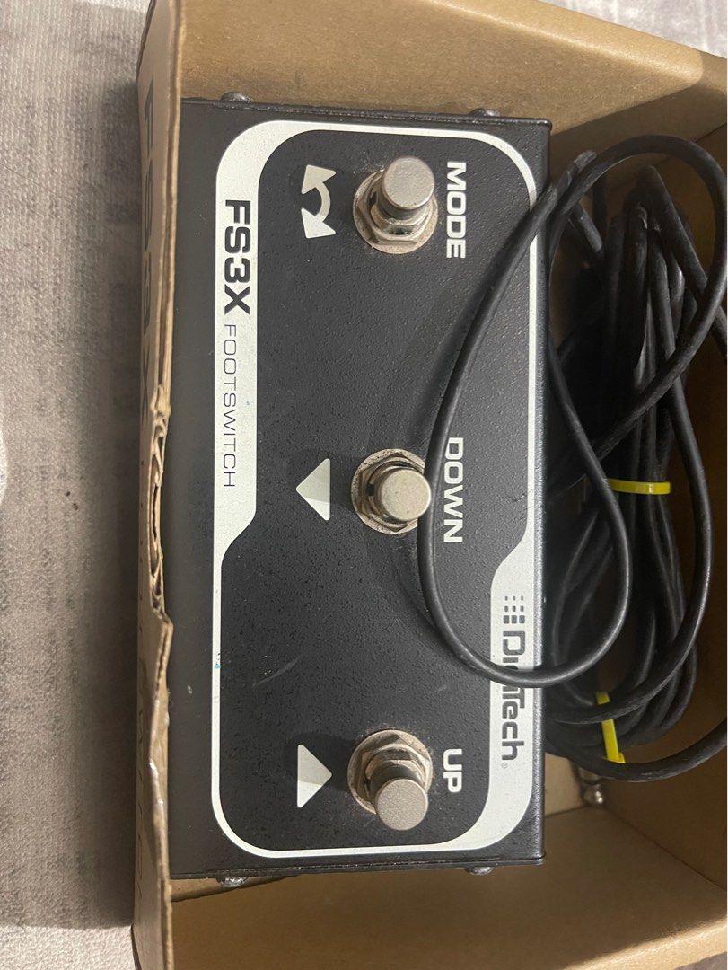 Digitech Trio Plus Band Creator + Looper & Original Footswitch, Hobbies ...