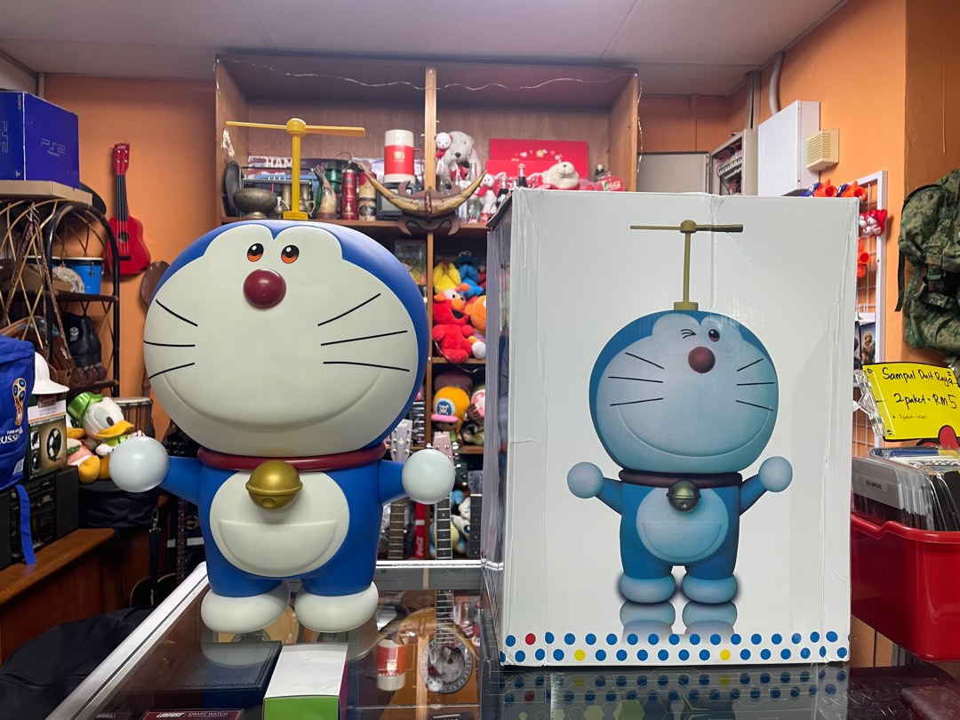 Doraemon Big Figure, Hobbies & Toys, Collectibles & Memorabilia ...