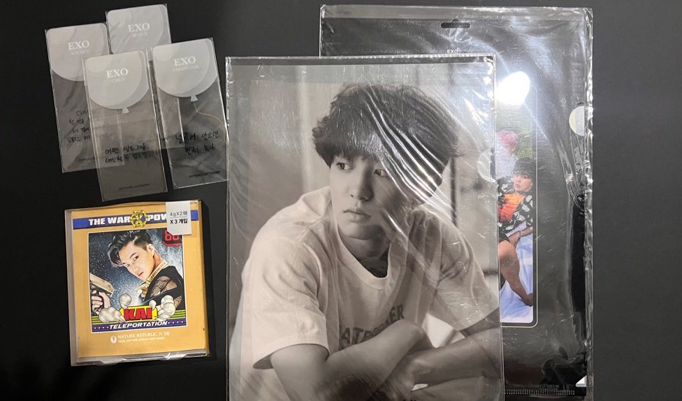 EXO SM OFFICIAL FILES & KAI MASK, Hobbies & Toys, Collectibles ...