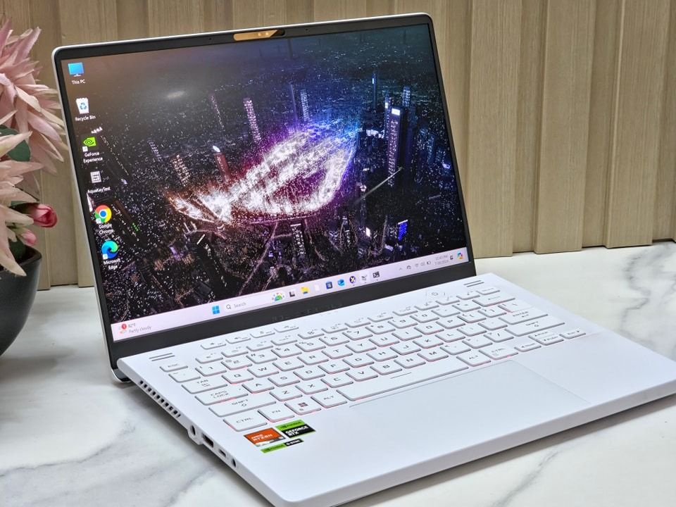 Gaming Laptop Asus Rog Zephyrus G14 GA402XI AMD Ryzen 9 7940HS 16GB RAM ...