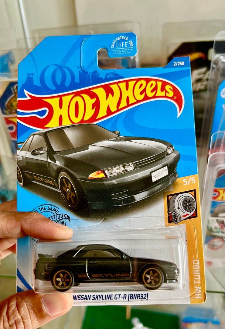 Hotwheels STH Nissan Skyline R34 R32, Hobbies & Toys, Toys & Games on ...