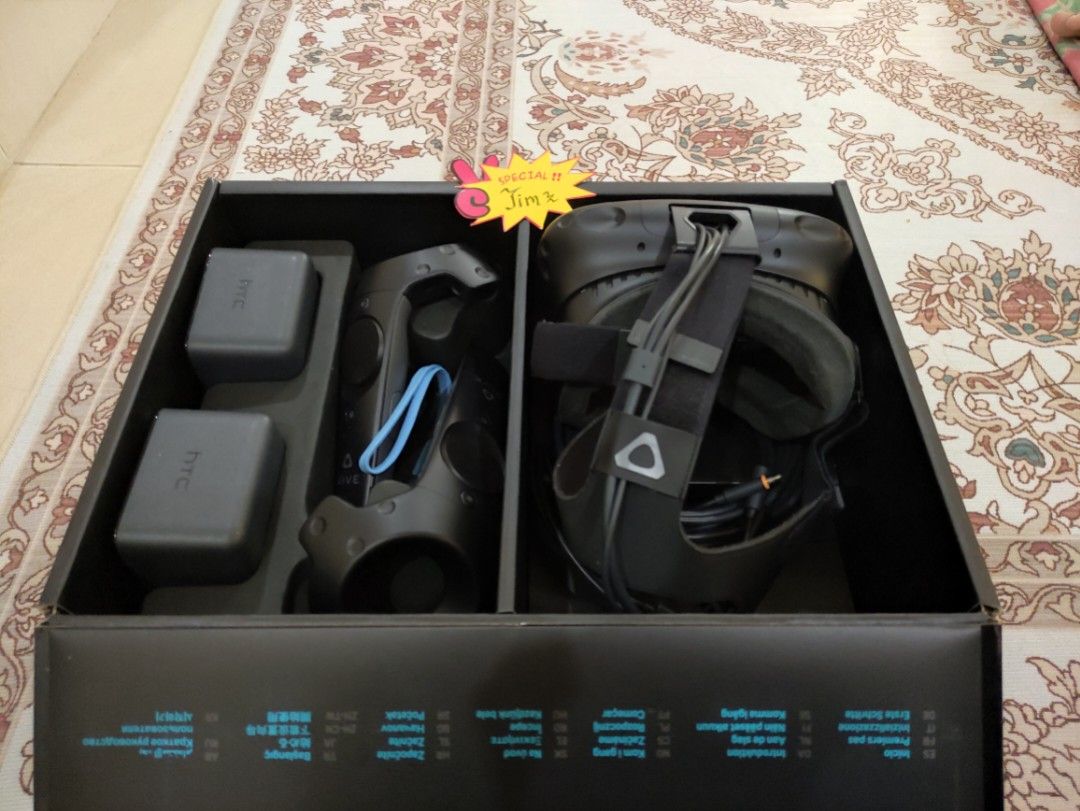 HTC VIVE VR HEADSET Full Set, Video Gaming, Gaming Accessories, Virtual ...