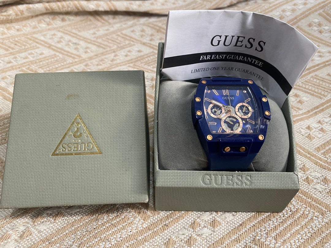 Jam guess, Men's Fashion, Watches & Accessories, Watches on Carousell