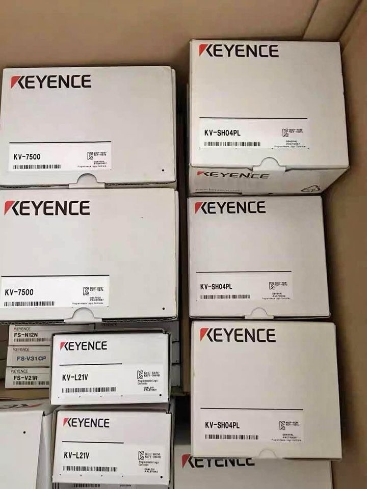 KEYENCE KV-7500 KV-SH04PL KV-L21V, Commercial & Industrial ...
