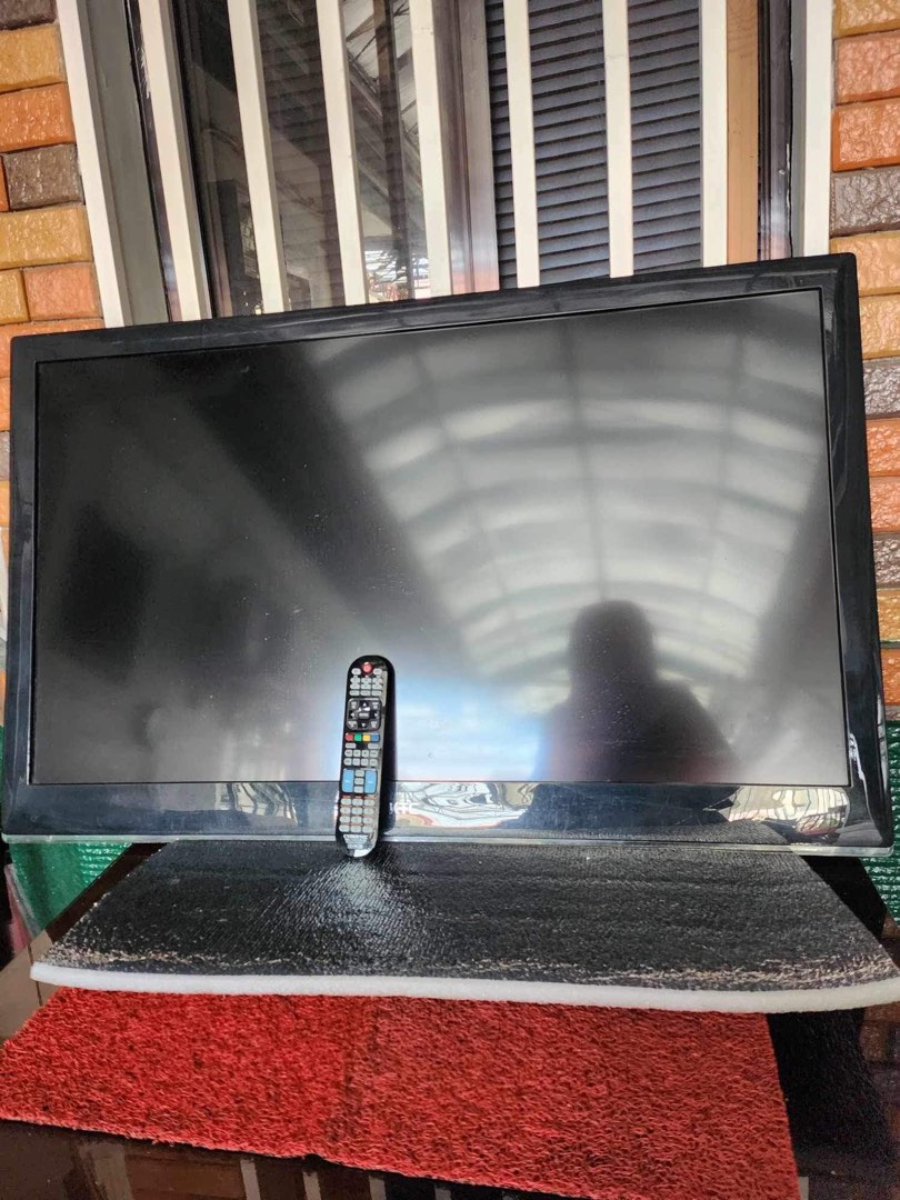 LED TV 42inch, TV & Home Appliances, TV & Entertainment, TV on Carousell