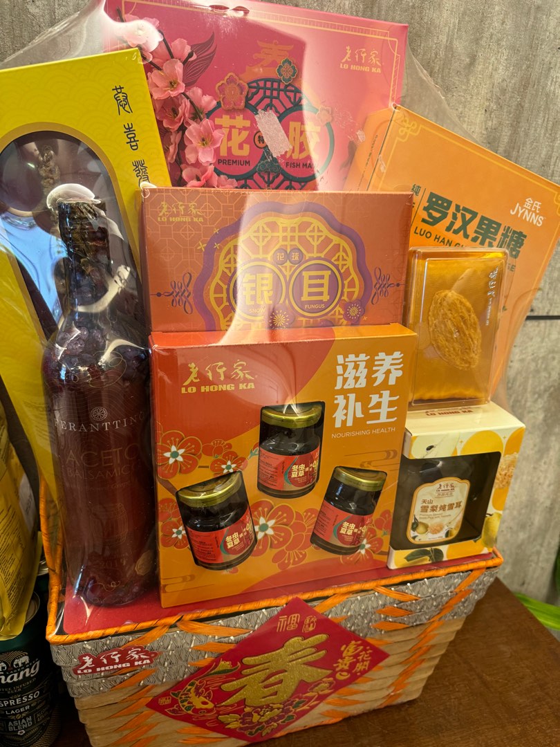 Lo Hong Ka healthy hamper, Food & Drinks, Gift Baskets & Hampers on ...