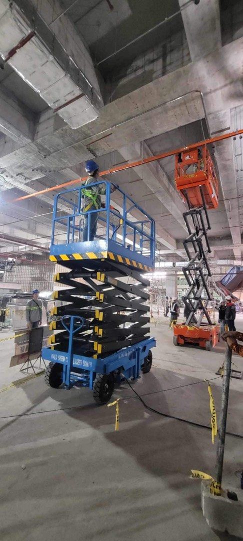 Mobile scissor lift 10 meters 500 KG 220V Overload Alarm, Solid Tire ...