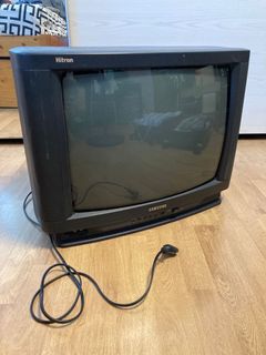 Vintage 1998 Sharp CRT TV 29KX5, Hobbies & Toys, Memorabilia ...