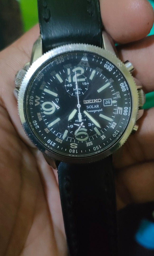 Seiko solar chronograph, Fesyen Pria, Jam Tangan di Carousell
