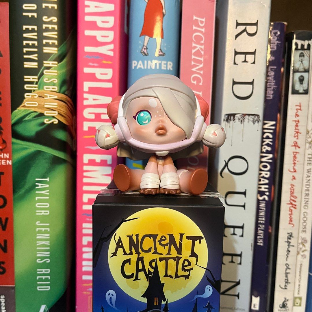Skullpanda Baby Zombie Ancient Castle POPMART, Hobbies & Toys ...