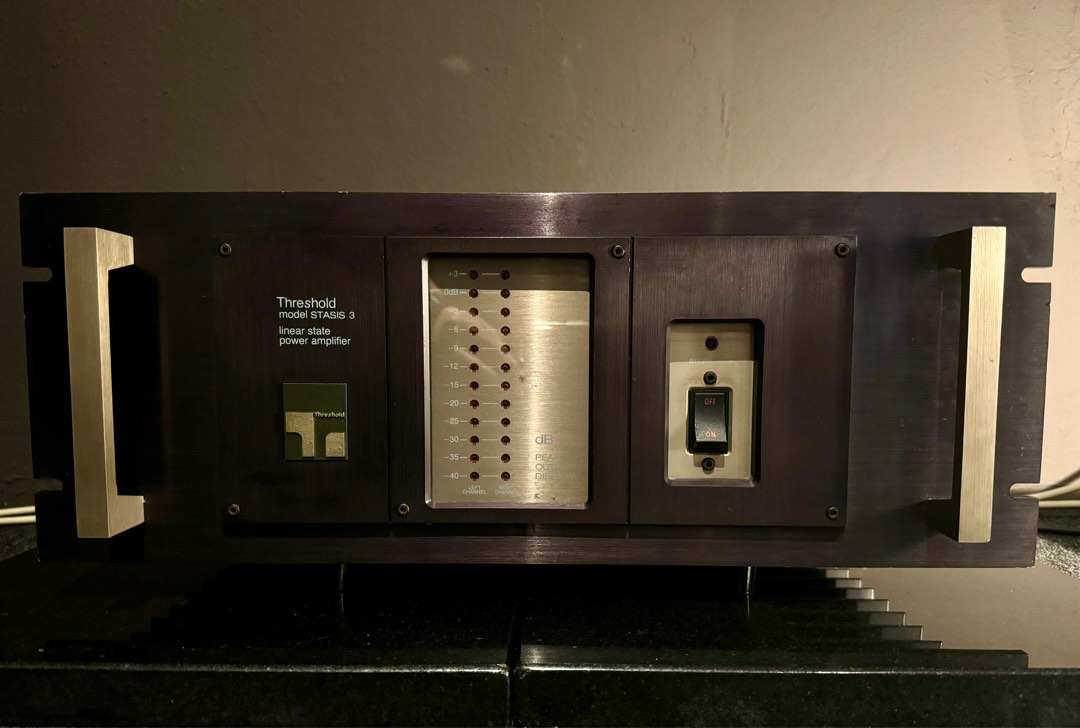 Threshold stasis 3 125watt power amp, Audio, Soundbars, Speakers & Amplifiers on Carousell