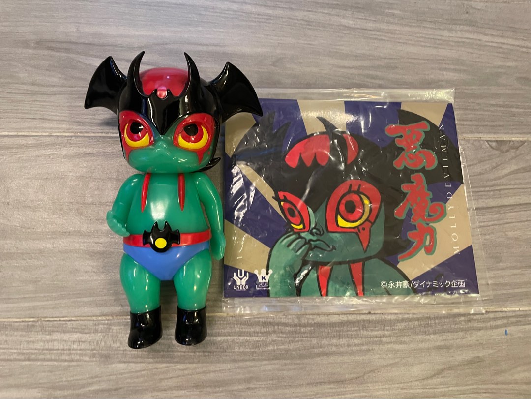 Unbox Molly 惡魔人 夜光版 Sofubi sofvi 搪膠, 興趣及遊戲, 玩具 & 遊戲類 - Carousell