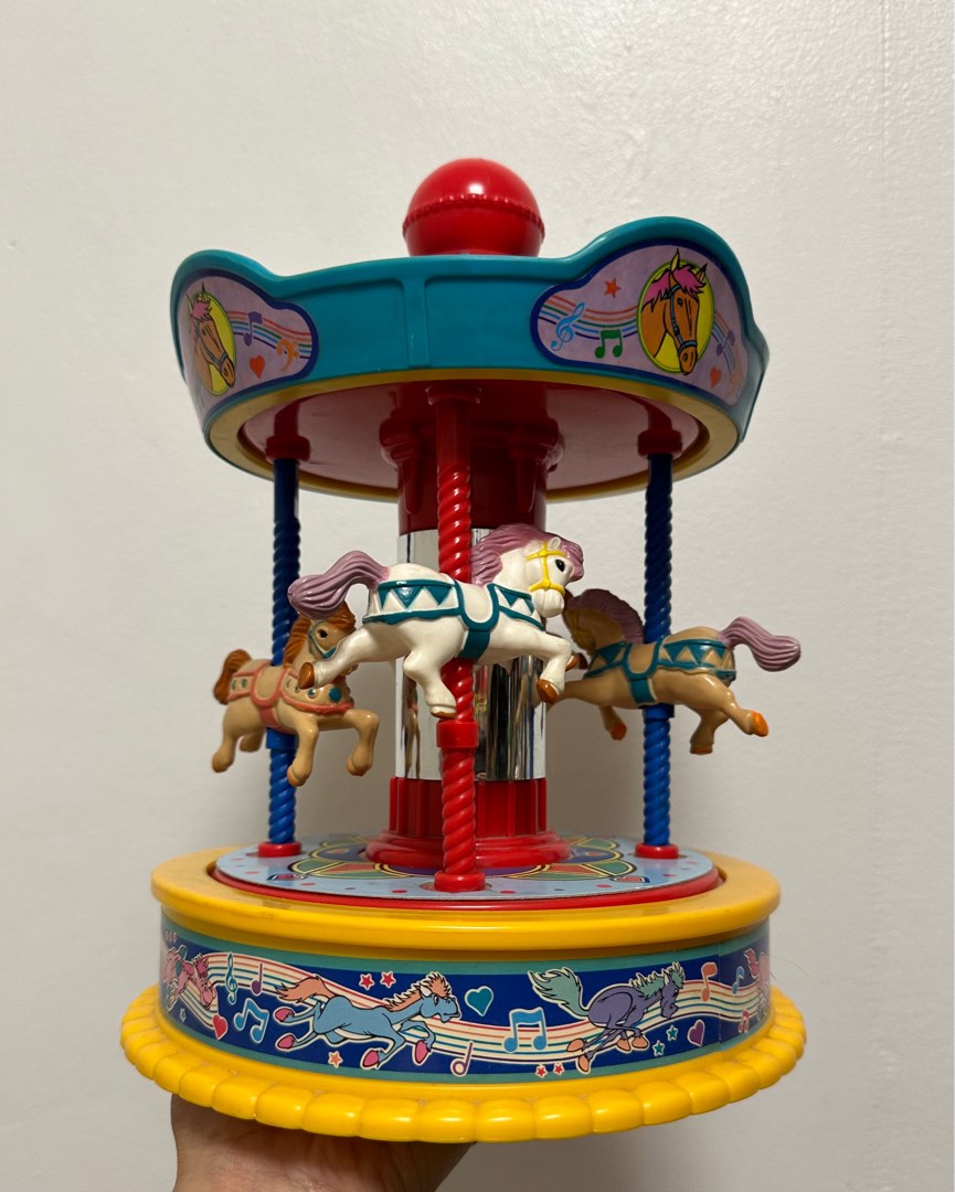 1991 RedBox Musical Wind Up Horse Carousel, Hobbies & Toys, Toys ...