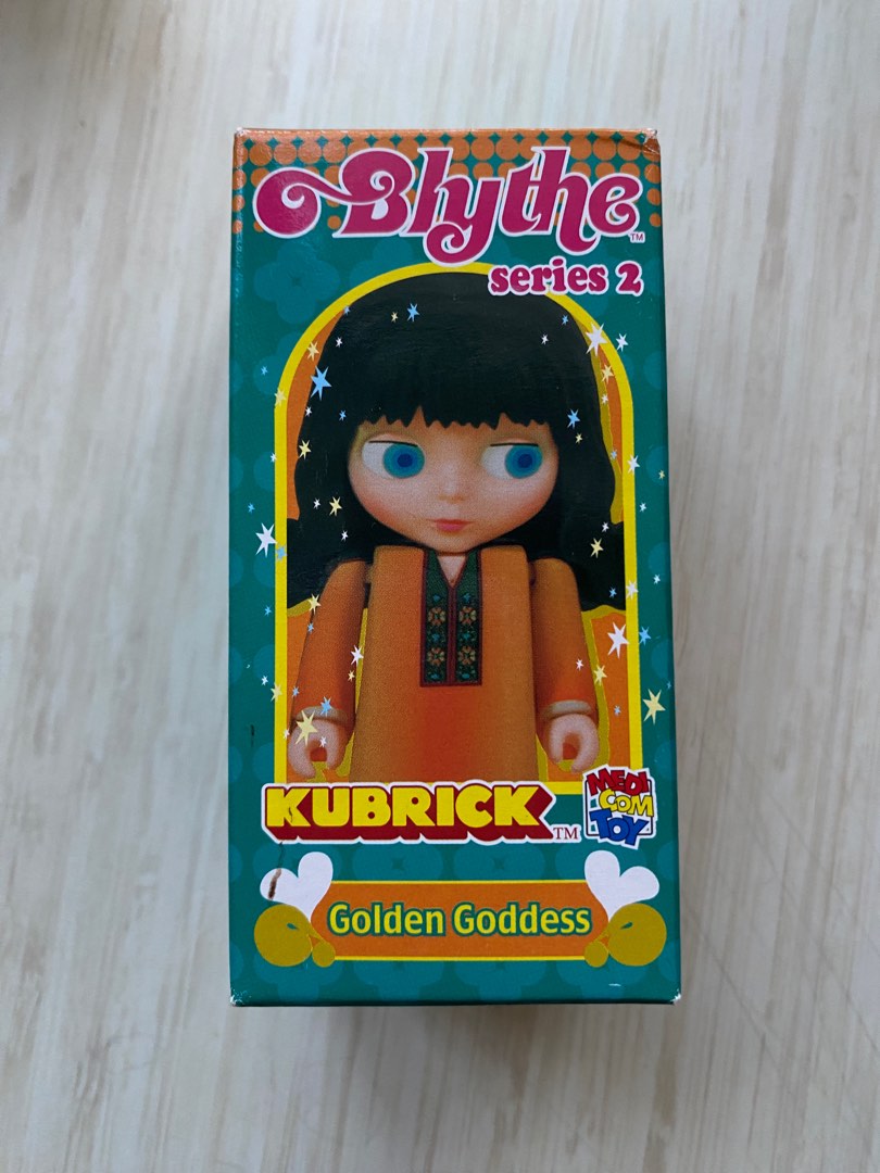 【絕版】Blythe series2 gloden goddess, 興趣及遊戲, 玩具 & 遊戲類 - Carousell