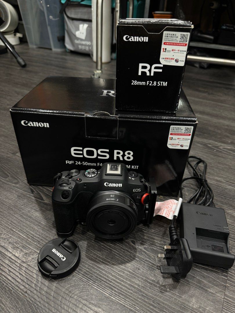 Canon R8 with RF 28mm f2.8, 攝影器材, 鏡頭及裝備 - Carousell