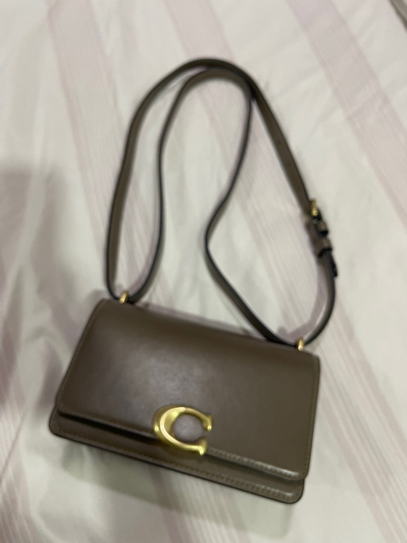 Coach Bandit, Women's Fashion, Bags & Wallets, Cross-body Bags on Carousell