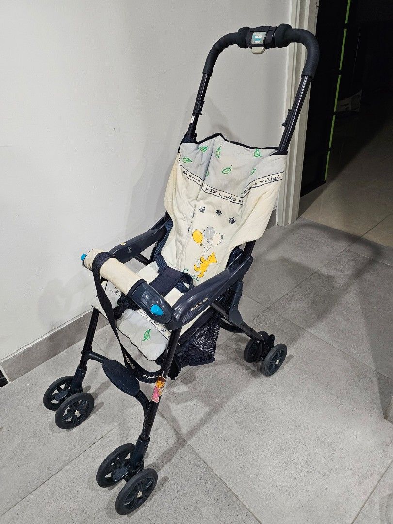 Combi lightweight strollee, Babies & Kids, Going Out, Strollers on ...