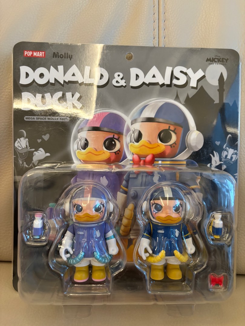 (Coming Soon) 100% Donald & Daisy Duck Molly - Popmart Pop Mart Disney ...