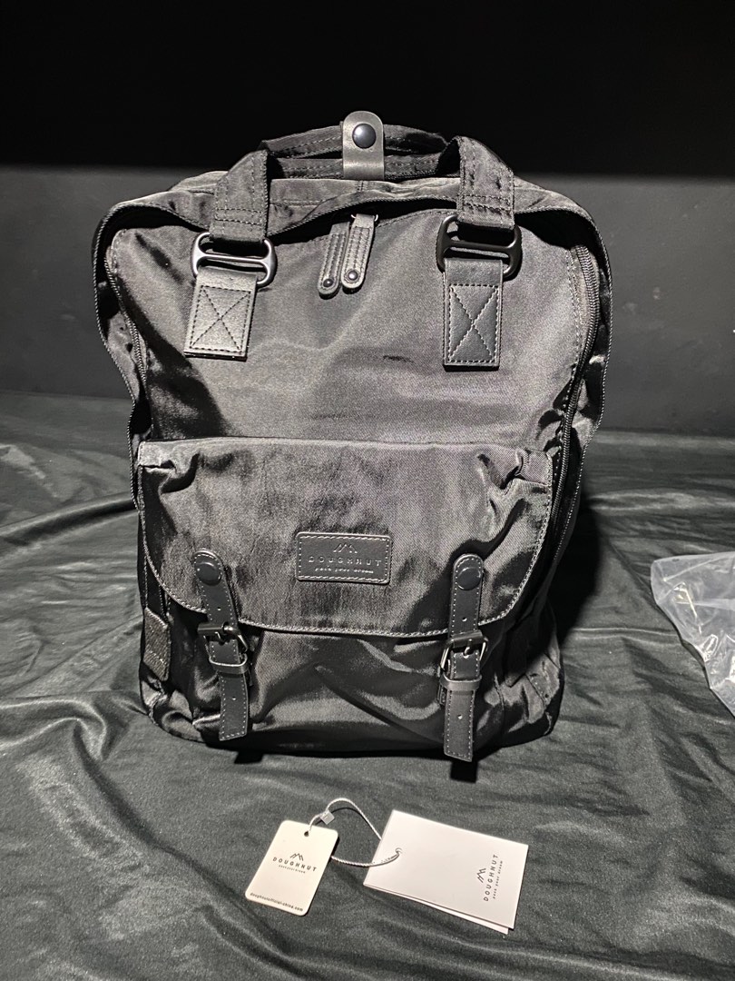 Doughnut Backpack (Black), Men's Fashion, Bags, Backpacks on Carousell