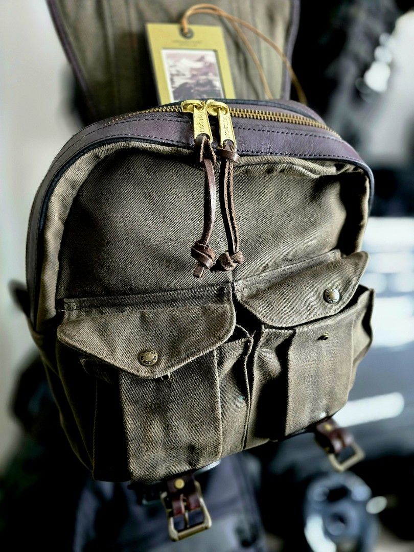 FILSON Rugged Twill Rucksack Otter Green, Men's Fashion, Bags ...