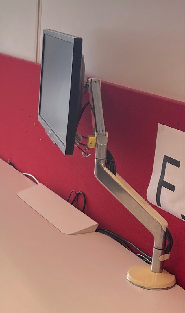 Humanscale Monitor Arm, Computers & Tech, Parts & Accessories, Monitor ...