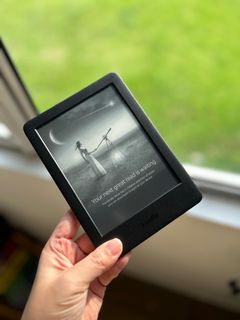 Kindle Basic 7th Generation, Mobile Phones & Gadgets, E-Readers on ...