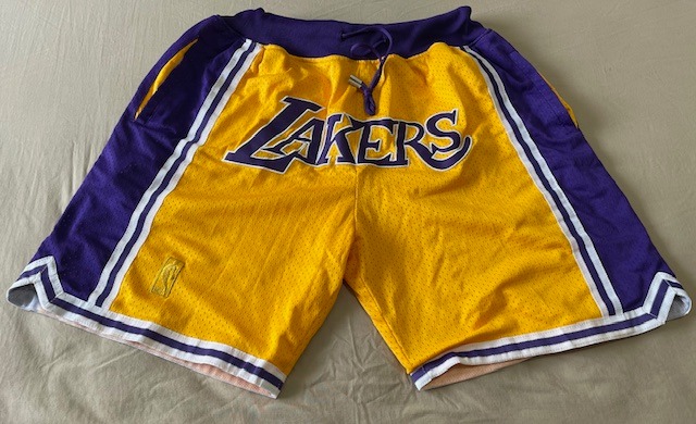 Los Angeles Lakers 1996-97 Just Don Yellow Large Basketball Shorts, Men ...