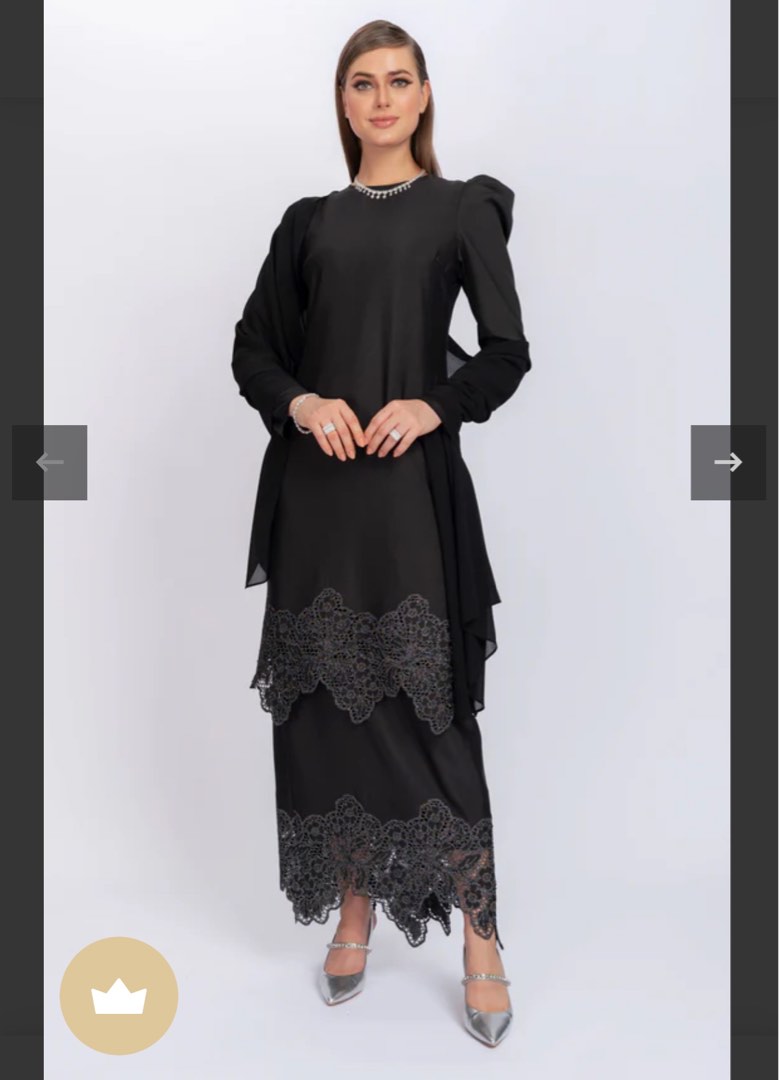 Larney Bloom Kurung in Black, Women's Fashion, Muslimah Fashion, Baju ...