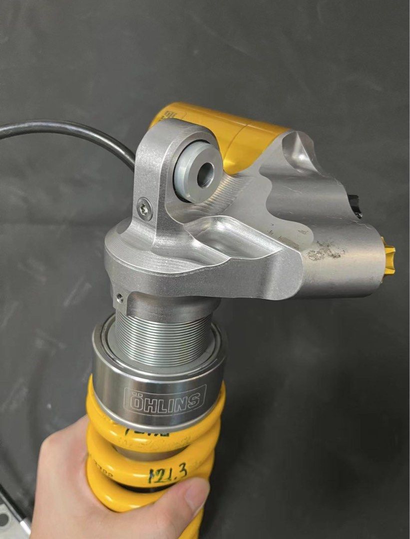 OHLINS Rear Suspension TTX36 SU026, Motorcycles, Motorcycle Accessories ...