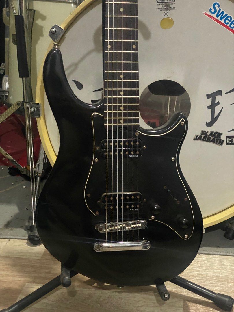 Peavey Predator ST7 7 String Guitar, Hobbies & Toys, Music & Media ...