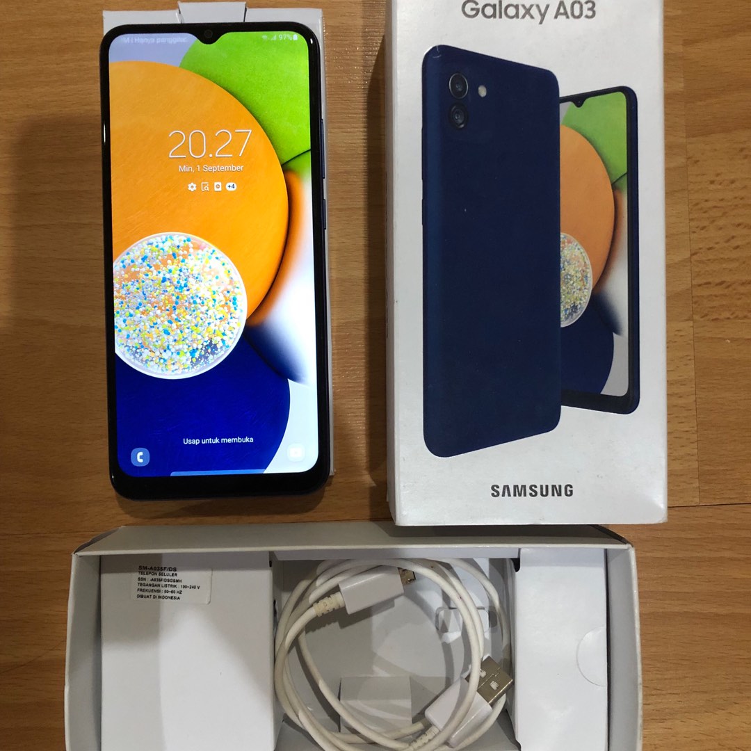 Samsung Galaxy A03 Biru 4Gb/ 64 GB, Telepon Seluler & Tablet, Ponsel ...