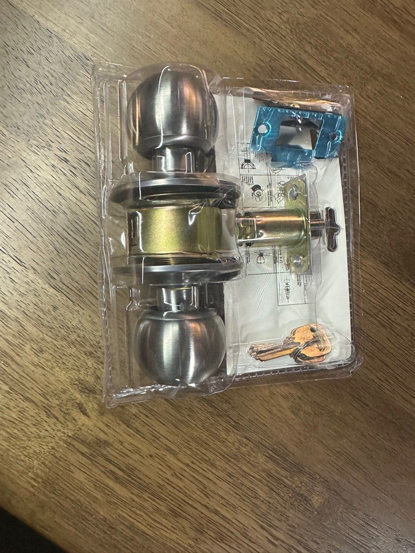 Tombol pintu / knob, Furniture & Home Living, Security & Locks, Locks ...