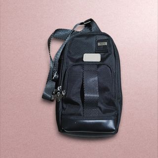 (PREORDER) TUMI SCOTT COMPACT SLING, Men's Fashion, Bags, Sling Bags on ...