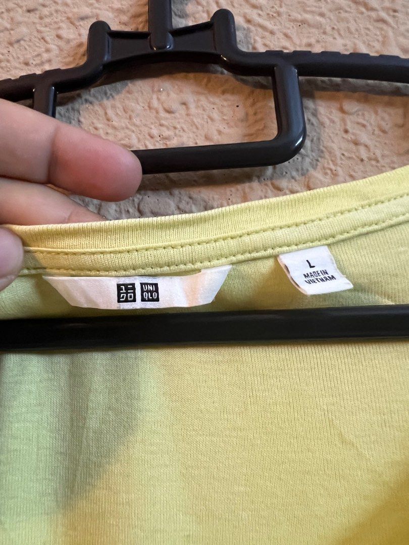 uniqlo inner, Women's Fashion, Tops, Blouses on Carousell