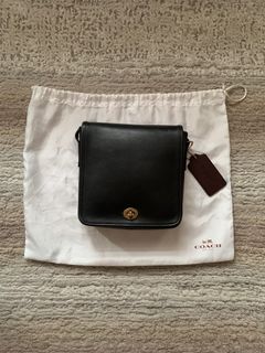 Vintage Pre-Owned Coach Black Leather Laptop Documents Messenger Bag ...