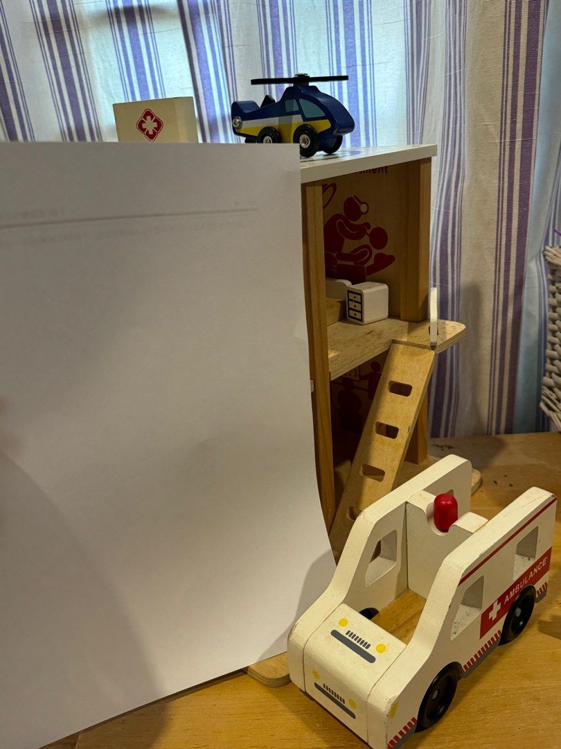 Wooden hospital building block, Hobbies & Toys, Toys & Games on Carousell
