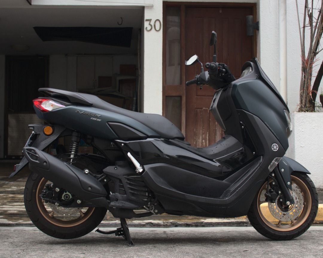 Yamaha NMAX 2024 - Like New, all stock
