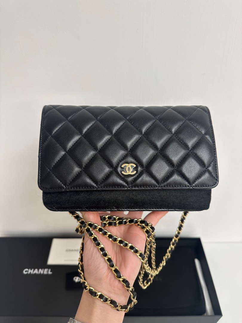 晶片 Chanel wallet on chain chanel woc vanity case, 名牌, 手袋及銀包 - Carousell