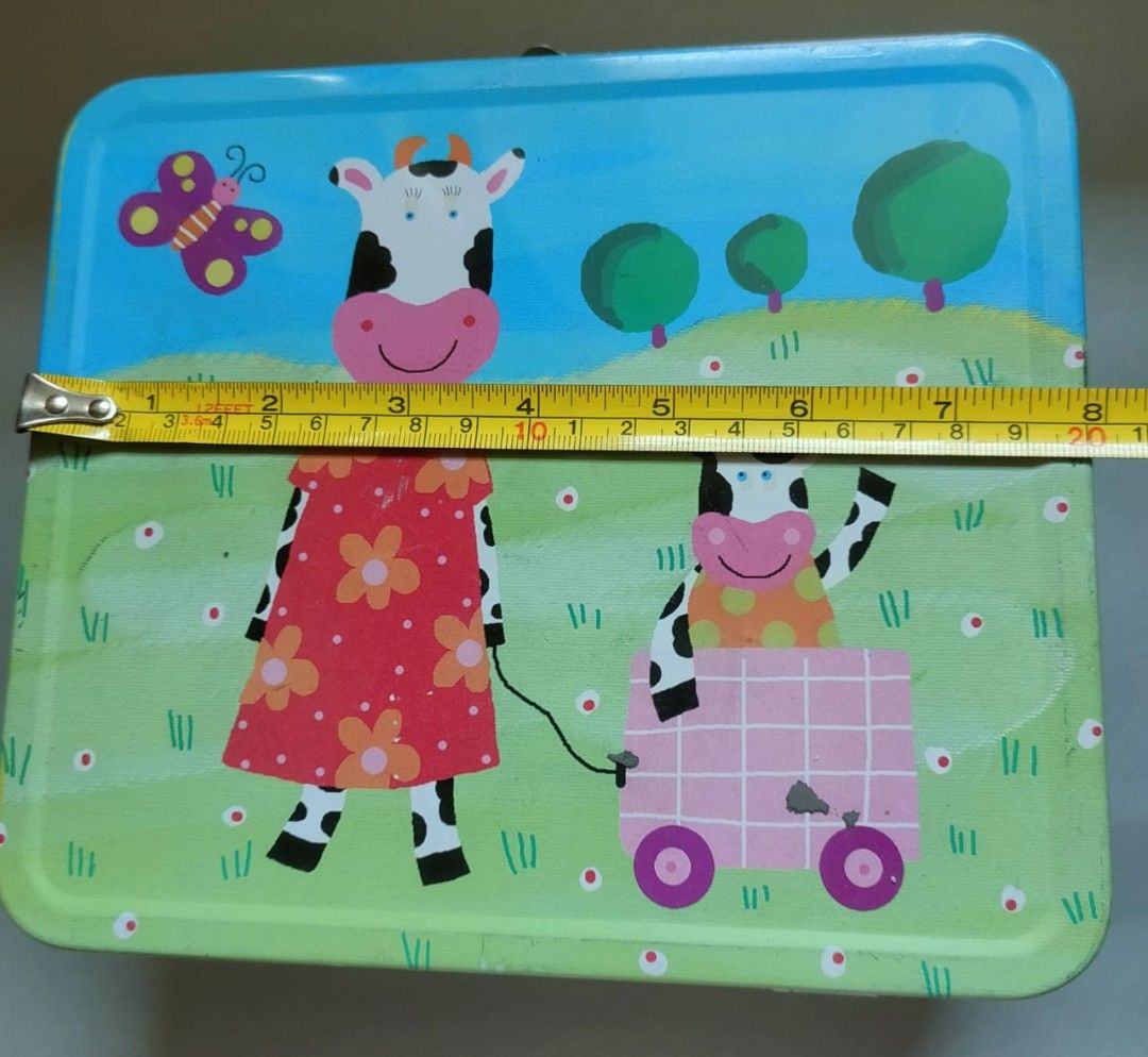 Adorae Moo Cow Tin Lunch Box with Handle and Clasp, Furniture & Home ...