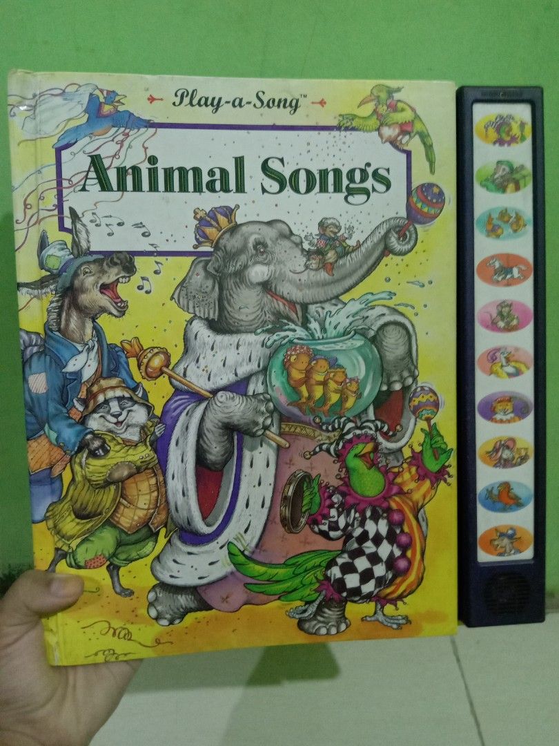 Animal songs, Buku & Alat Tulis, Buku Anak-Anak di Carousell