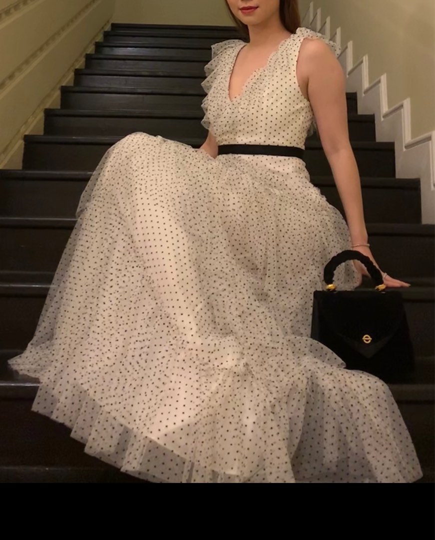 BCBG polka dot white dress V neck ruffle, Women's Fashion, Dresses ...